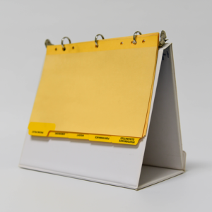 Easel Binders: Customizable for Display | Heinn Chapman